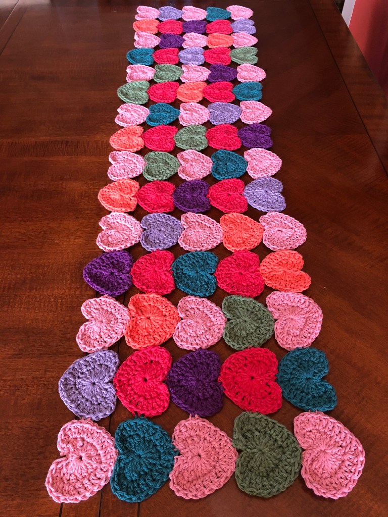 Crocheted Heart Table Runner & Garland – Bead Yarn & Spatula